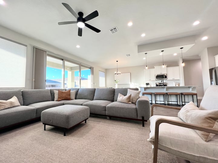 Beautiful Mesquite Pool House (Heated Pool & Spa) - Mesquite, NV