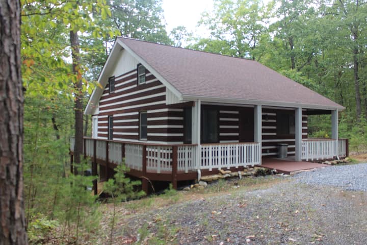 Buck Run Cabin - Seven Bends State Park, Woodstock