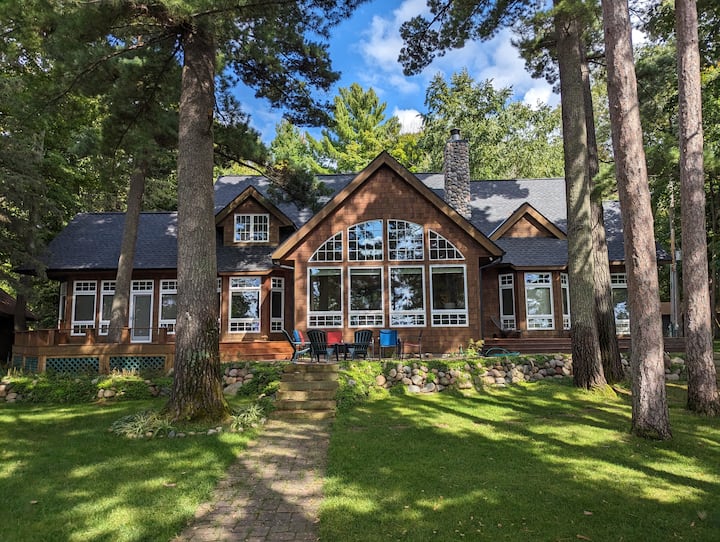 Beautiful Lakefront Home W/views - Crosslake, MN