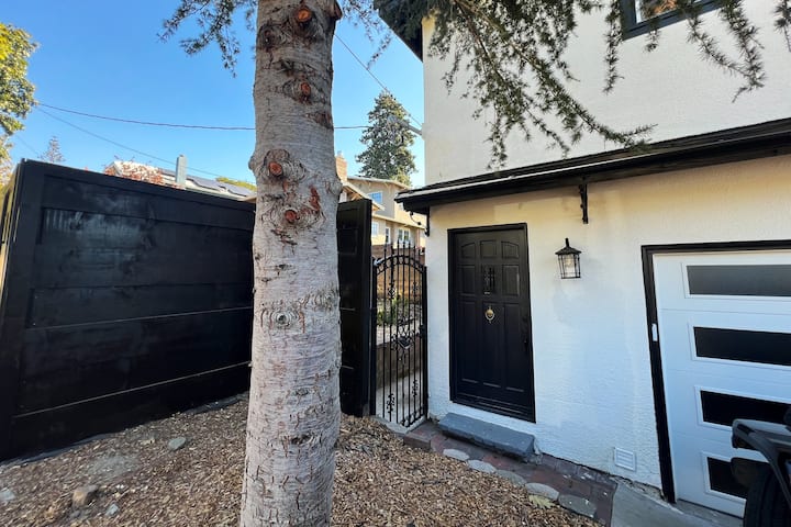 Apartment At The Alameda - Berkeley