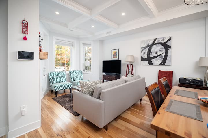 Modern & Elegant Hidden Gem-extended Stays Welcome - Washington, D.C., DC