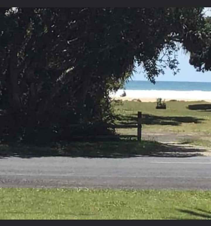 Close To Club With Beach Views - Brooms Head