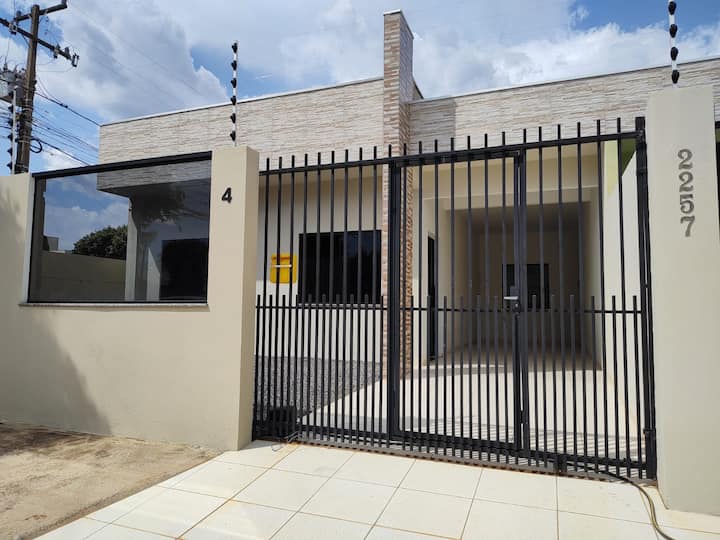 Casa Em Lucas Do Rio Verde - Lucas do Rio Verde