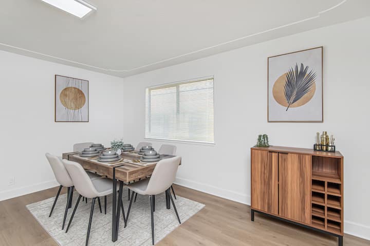 Cozy Master Suite W/ Prvt Bathroom And Balcony! - Santa Clara, CA