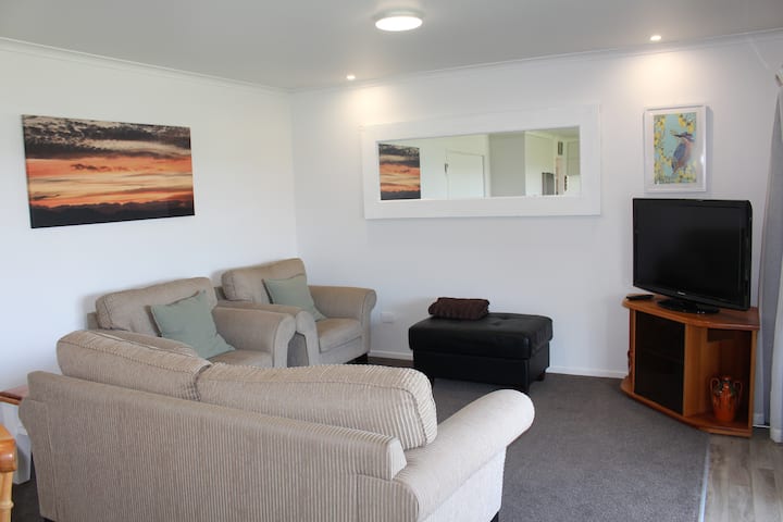 Painted Skies - Country Guest House - Te Kuiti