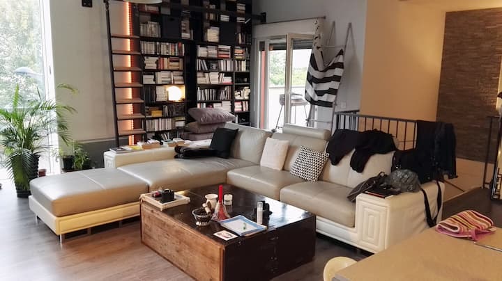 Appartement 100m2 Sécurisé - 2 Chambres & Terrasse - Aubervilliers