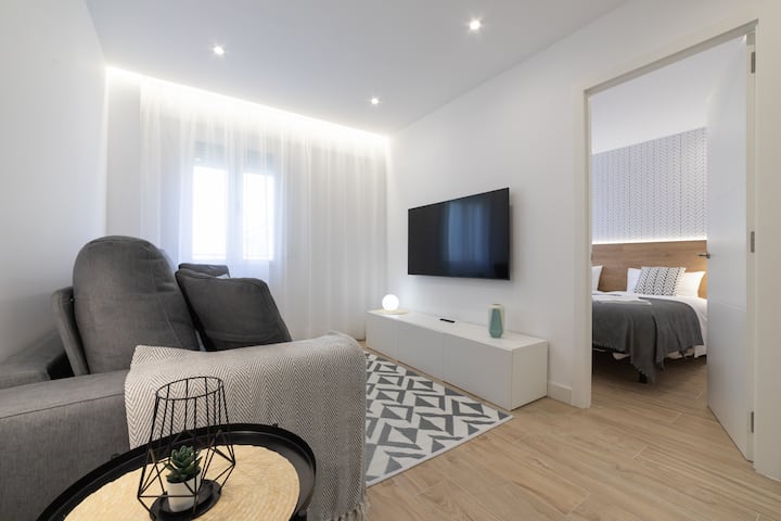 Apto.  Ayuntamiento Av De La Paz - Logroño