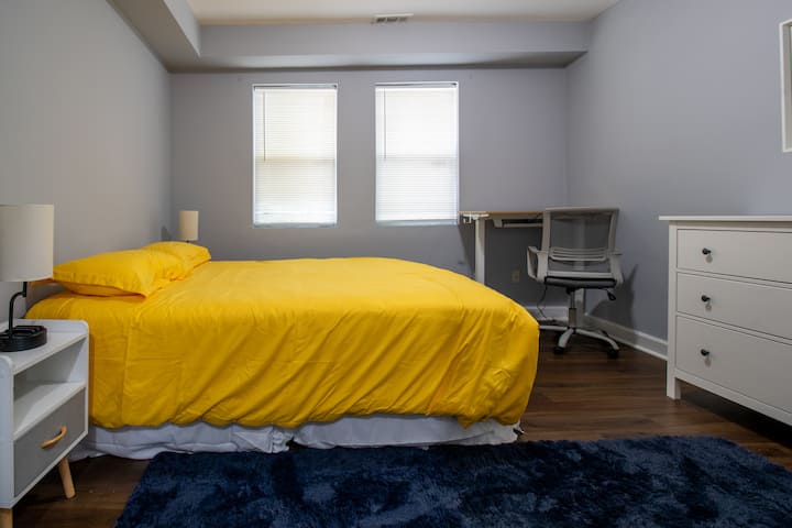 Golden Heriz| Private Apt 1st Floor Stay In Se Dc - Montgomery County, MD