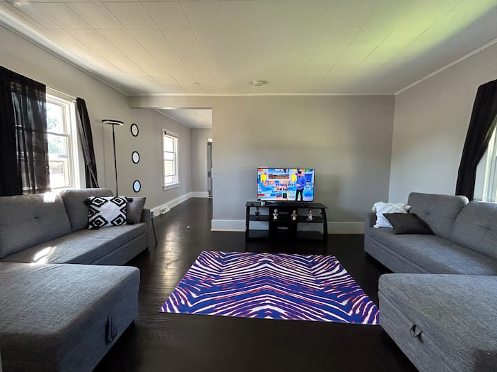Buffalo Bills Tailgate House - Hamburg, NY
