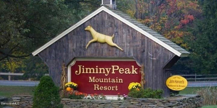 Jiminy Peak Ski Resort 3 Bd Condo - Pittsfield, MA