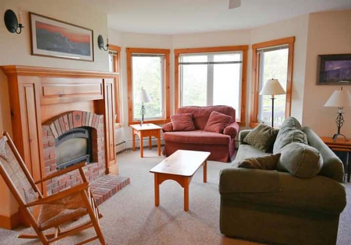 Jay Peak Resort
Ski In-ski Out
4 Night Minimum - Jay, VT