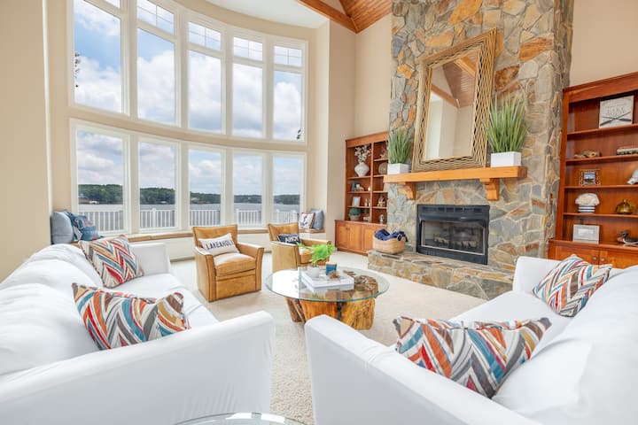 Happy Go Lakey-amazing Views W/ Endless Amenities - Lake Gaston