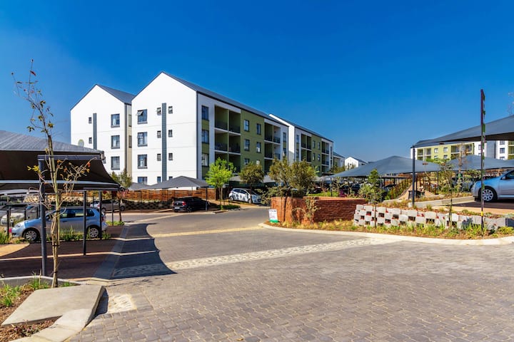 #Alimamaspaces: Rari's Greenlee - Edenvale