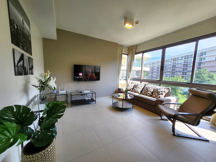 Unixx Oasis | Grandeur 2br Suite - Pattaya