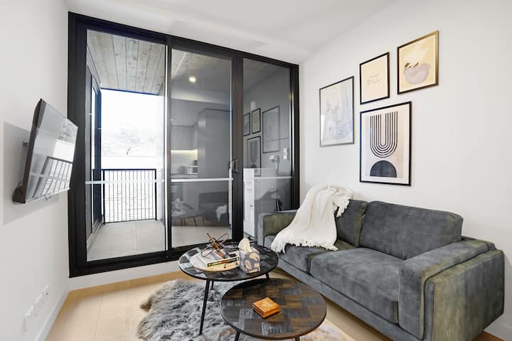Cozy Nest In Prime Hawthorn W/ Parking & Pool - 里士滿