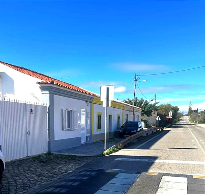 Casa De Campo Renovada Em Silves - Silves