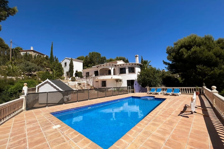 Spacious Child Friendly Villa In Moraira / Seaview - Moraira