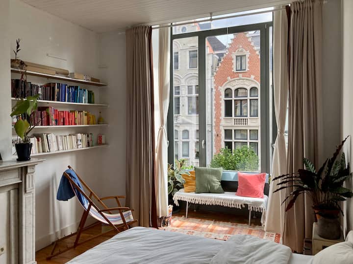 Sublet Our Charming Apartment! - Brussels Zaventem Airport (BRU)