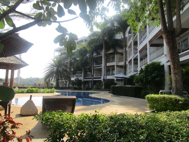 Beatiful Sea&pool View Unit - Phuket