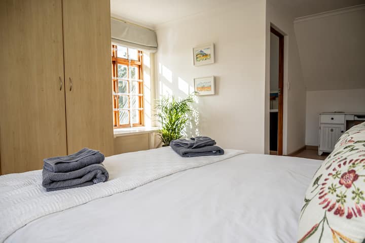 Gorgeous 4 Bedroom House In The Winelands - Kylemore