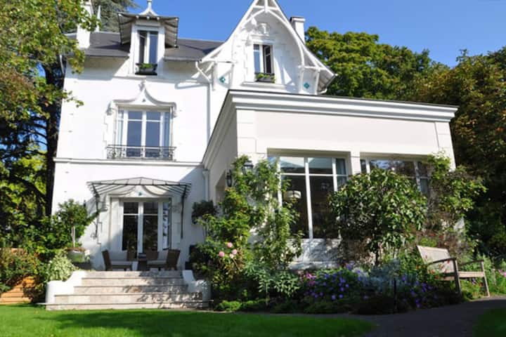 Large Luxury Family Home Near Rer - Saint-Germain-en-Laye