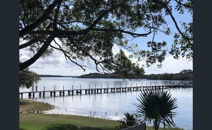 Entire Apartment Amazing Waterfront Location - Yamba