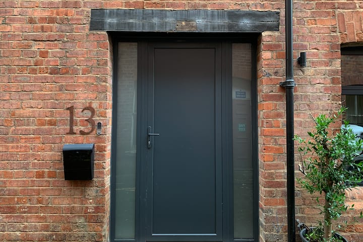 2 Bed Townhouse - West Yorkshire