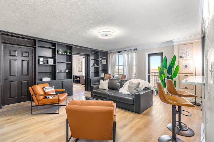 Luxe Living~ Free Parking! - Atlanta, GA