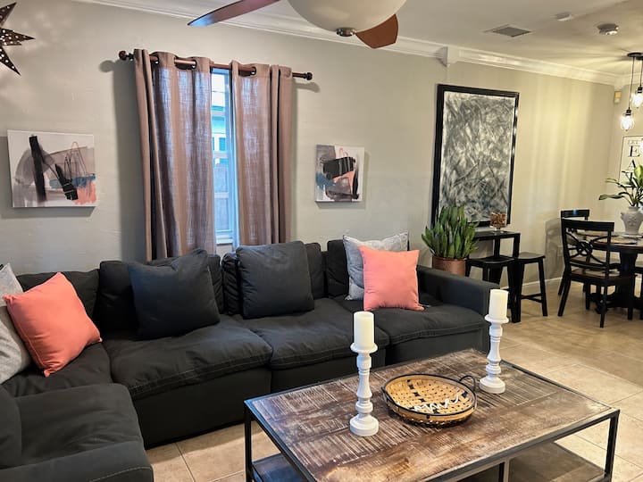 D'cassa Javi Miami Airport 3 Bedroom Pool Home - Hialeah