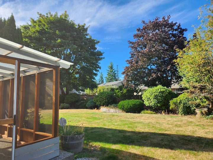 Beautiful, Spacious, Relaxing Family Home - Everett, WA