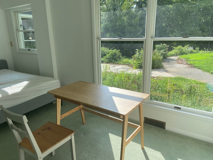 Room In Princeton (Private Entrance & Bathroom) - Princeton, NJ