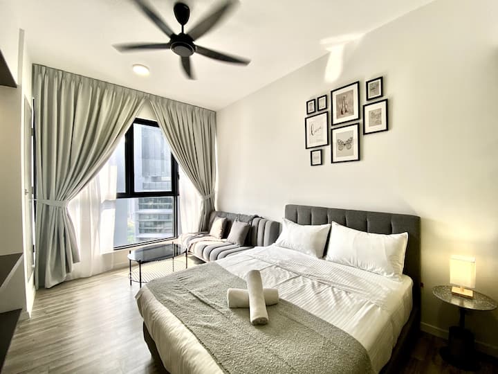 Modern Studio Near Mid Valley - Kuala Lumpur