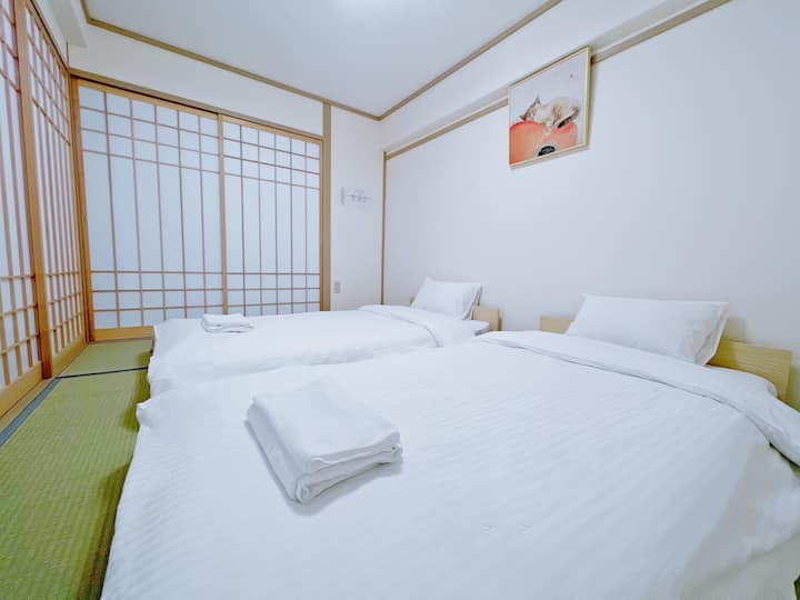 「F506」徒歩5分で道頓堀・心斎橋直通、黒門市場・難波近く、空港バス直通 - Osaka