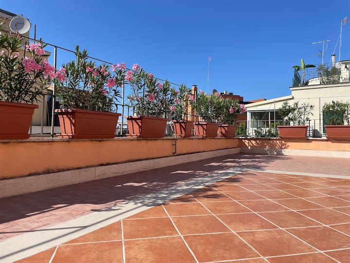 Little Aventino Bnb - Rome