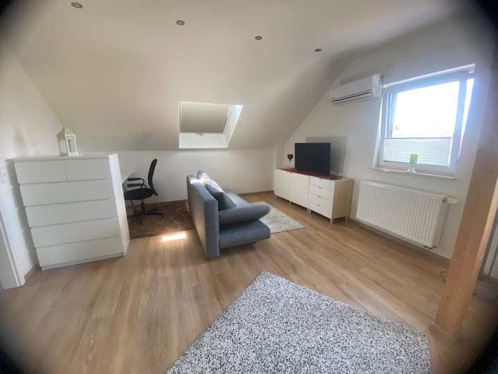 Moderne Ferienwohnung, Ruhig & Zentral Gelegen - Schifferstadt