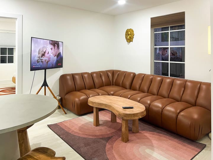 (Marley 110) Heated Pool, Steps To Beach, 3 Beds! - Miami Beach