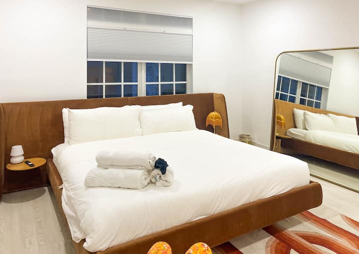 (Marley 110) Heated Pool, Steps To Beach, 3 Beds! - Miami Beach, FL