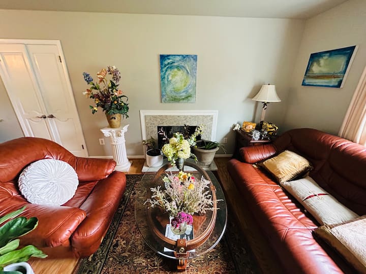 Quiet, Spacious & Lovely Refuge - Annandale