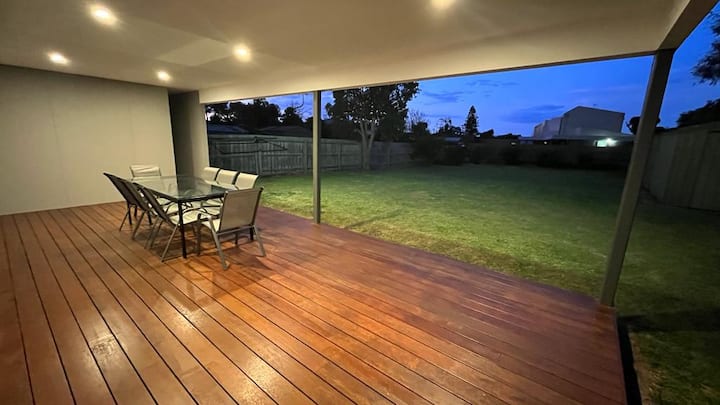 Bringing Families Together - Sorrento