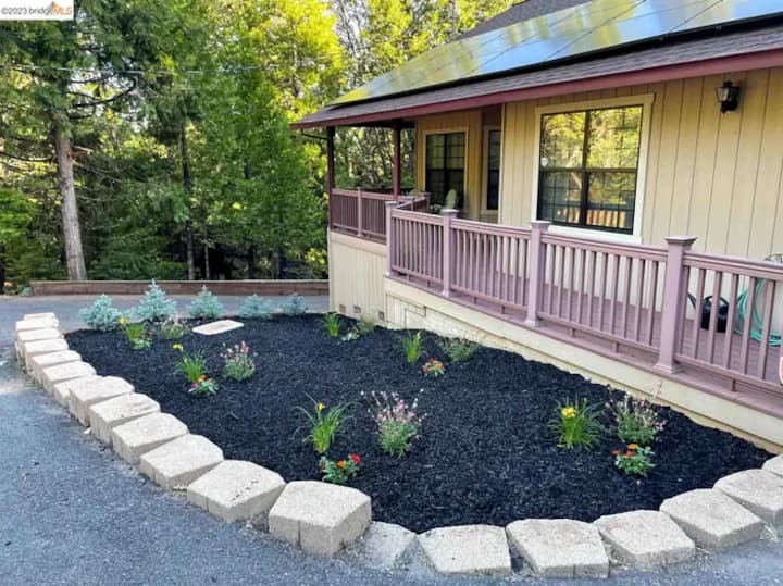 Tranquility In Sierra Mountains - Sonora, CA