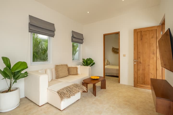 New Tropical Berawa Villa I Enclosed Living Room - Canggu