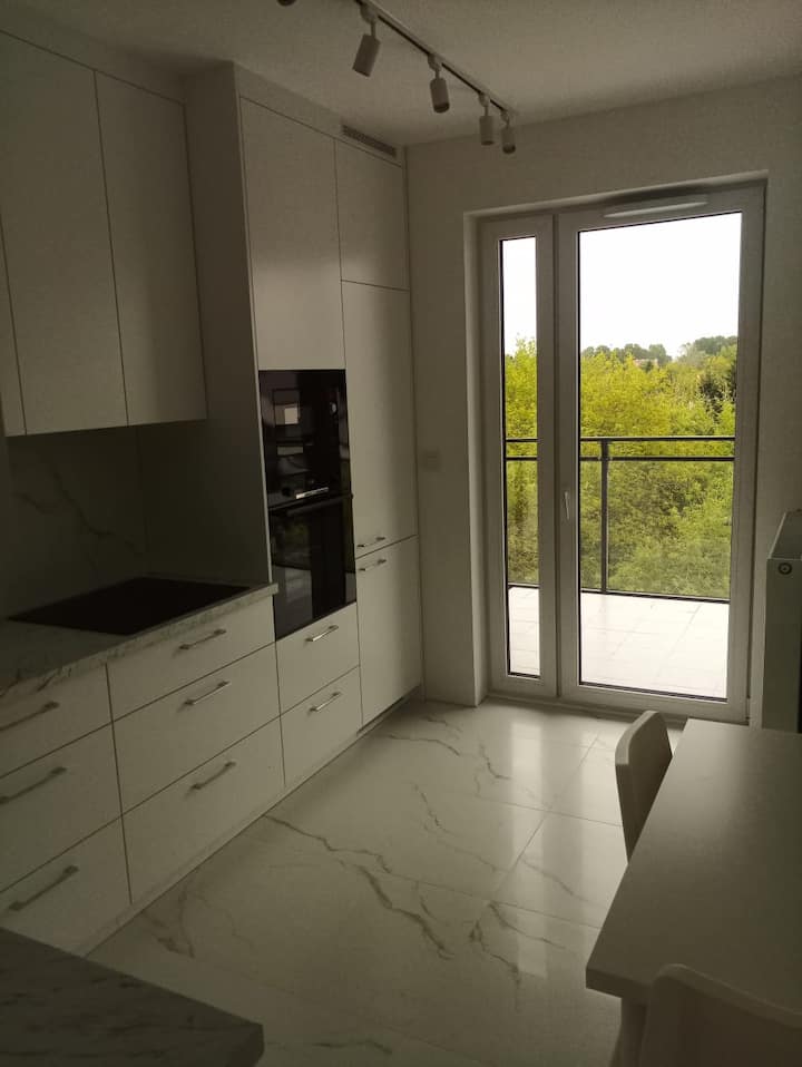 Nice Room For Work With Fab Balcony View -1gb Wifi - Warsaw