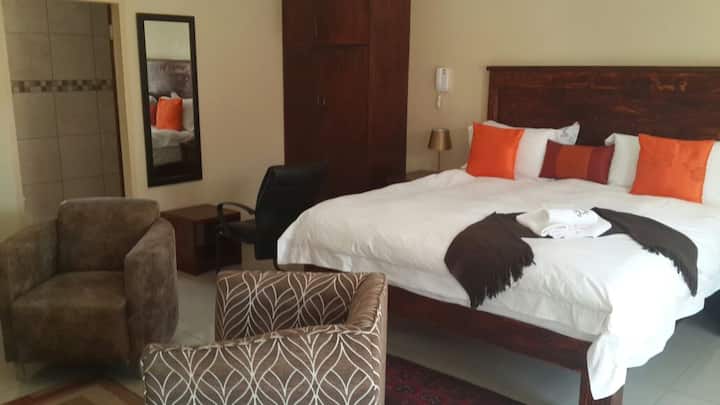 Safe & Comfortable Accommodation - Modimolle
