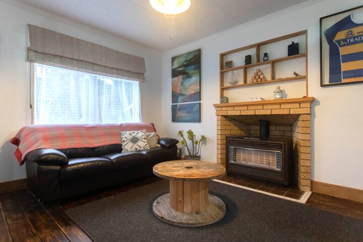 Devon Eleven - Cosy And Central! - Rotorua