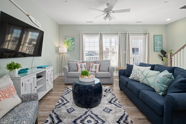 Beach Paradise 214-new Townhouse With Pool, Garage - Ocean City, MD