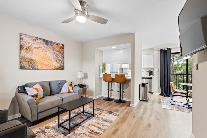 30-day Stay South Charlotte 1 Bed Condo 2nd Flr #1 - Ballantyne - Charlotte