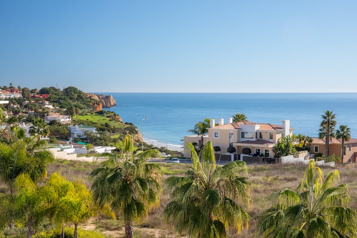 Casa Lilou - Luxury Oceanview Penthouse - Lagos