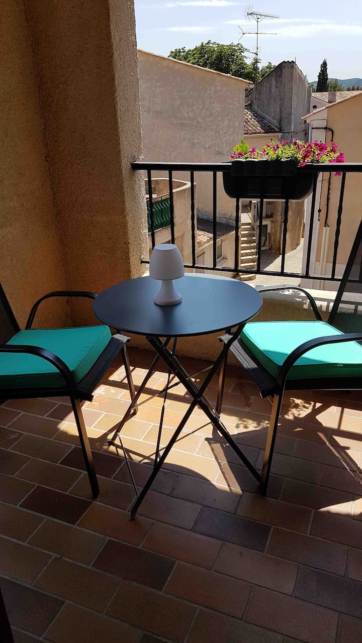 Appartement 2 Pers. 27m²+ Terrasse à Gréoux/bains - Vinon-sur-Verdon