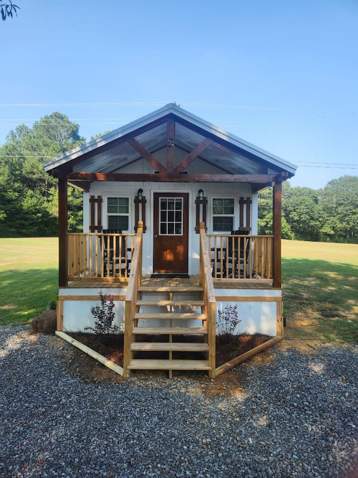 St. Christopher's Cabin - Spring Valley Beach, Blountsville