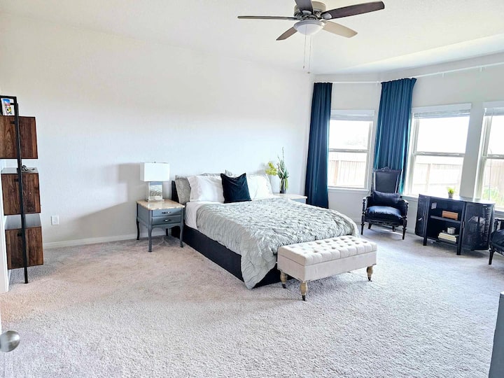 Ideally Spacious & Ample Privacy - ニューブラウンフェルズ, TX